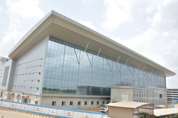 Correcting new Lagos airport terminal defects amid attendant chaos ...