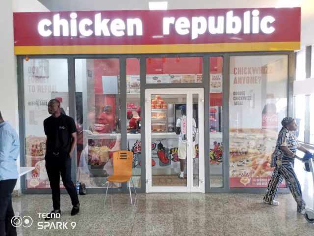 Chicken Republic deepens footprint in Nigeria, opens outlet at MMIA ...