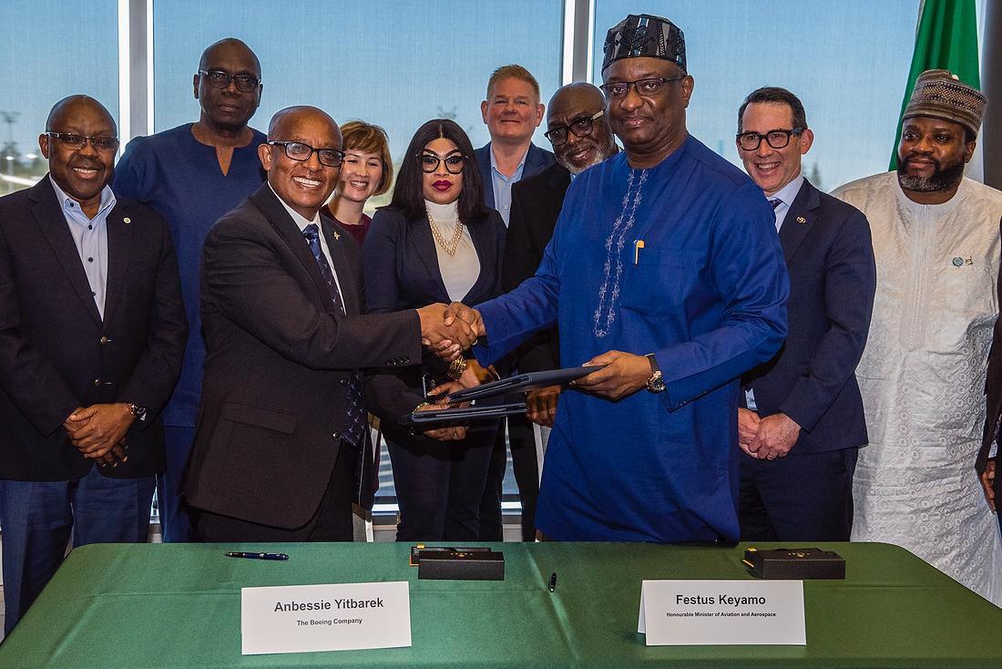 Minister, Boeing sign aircraft acquisition agreement for Nigerian ...
