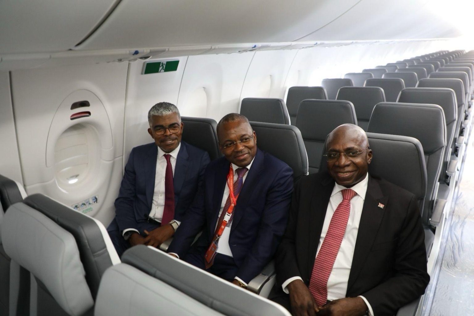 TAAG Angola Airlines incorporates first A220-300 into fleet - Aviation ...